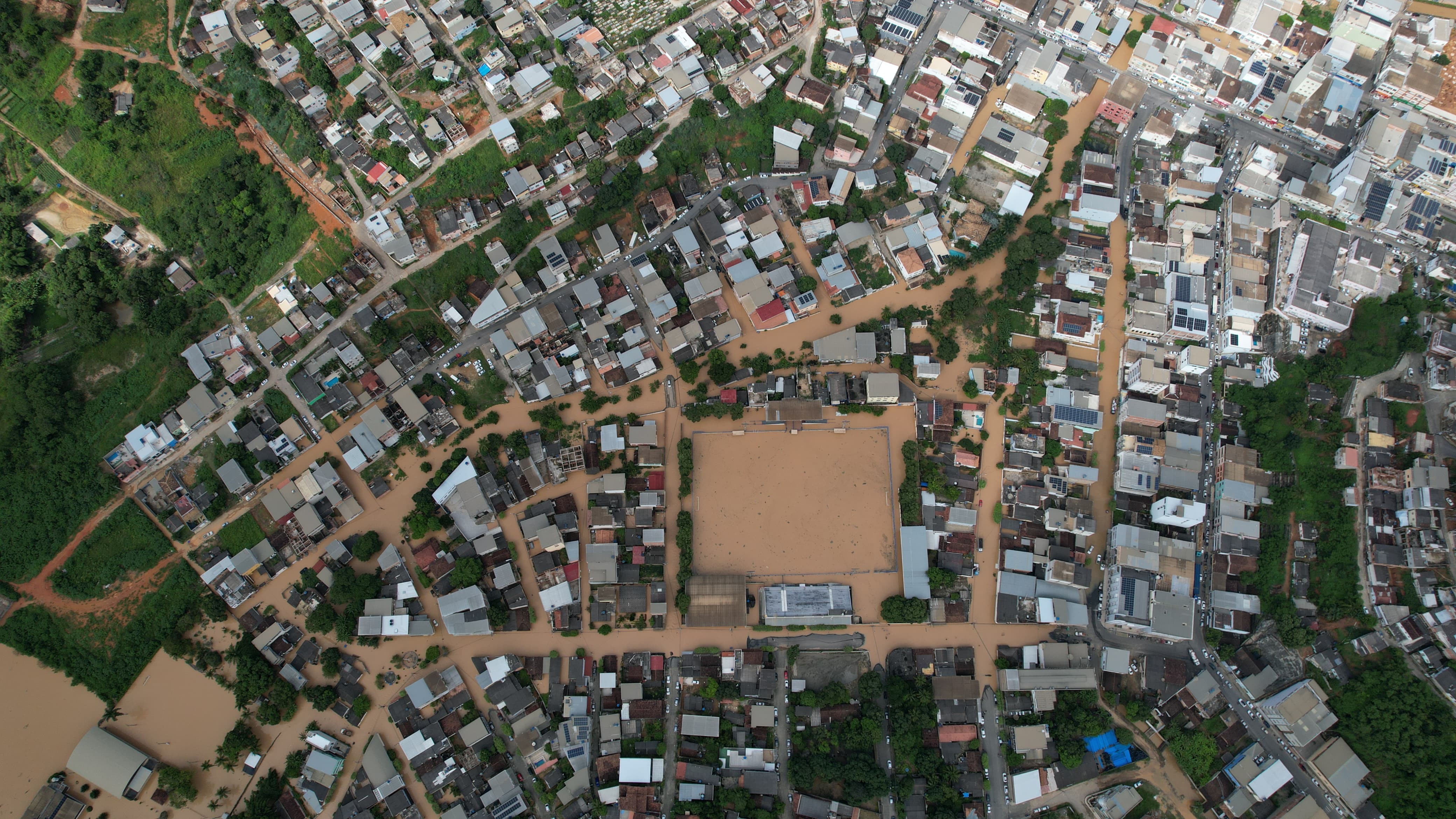 Por que tem chovido forte no ES? Entenda até quando vão durar os ...