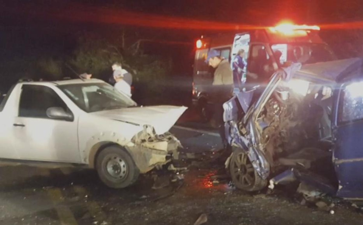 Mulher morre e quatro ficam feridos em acidente na rodovia Paulo ...