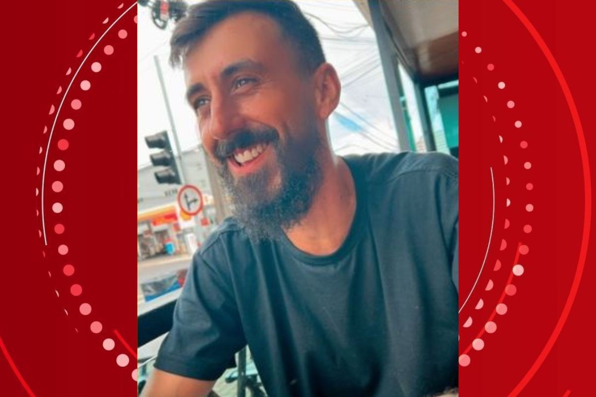 Vídeo mostra cabine de carreta se soltando no PR; motorista pulou do veículo em movimento para ...