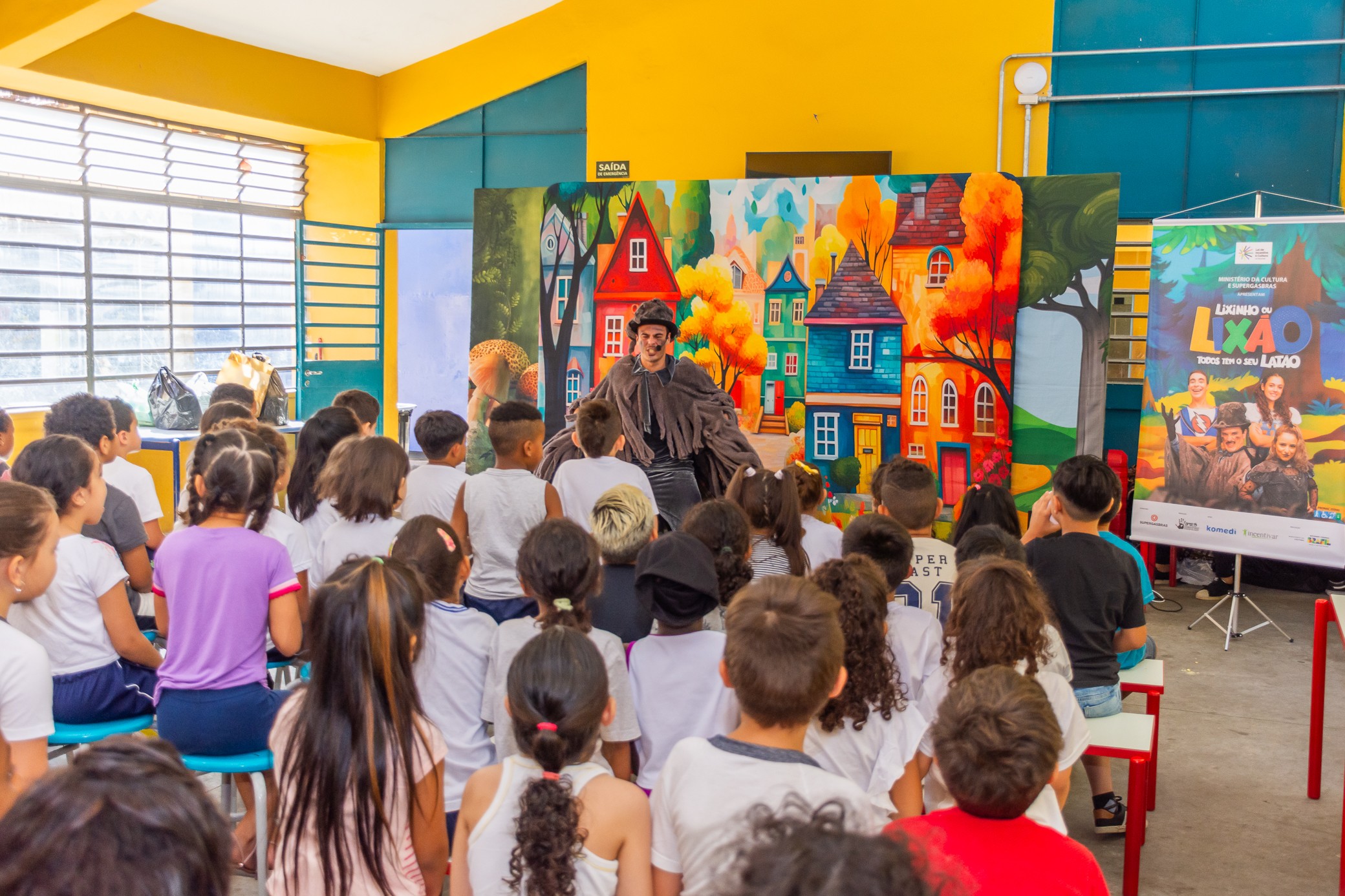 Crianças de São Paulo participaram do projeto ‘Lixinho ou lixão’ uma ...