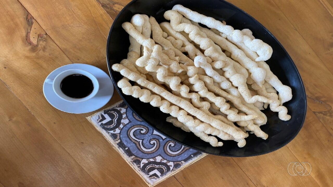 Aprenda a receita de peta caseira | G1