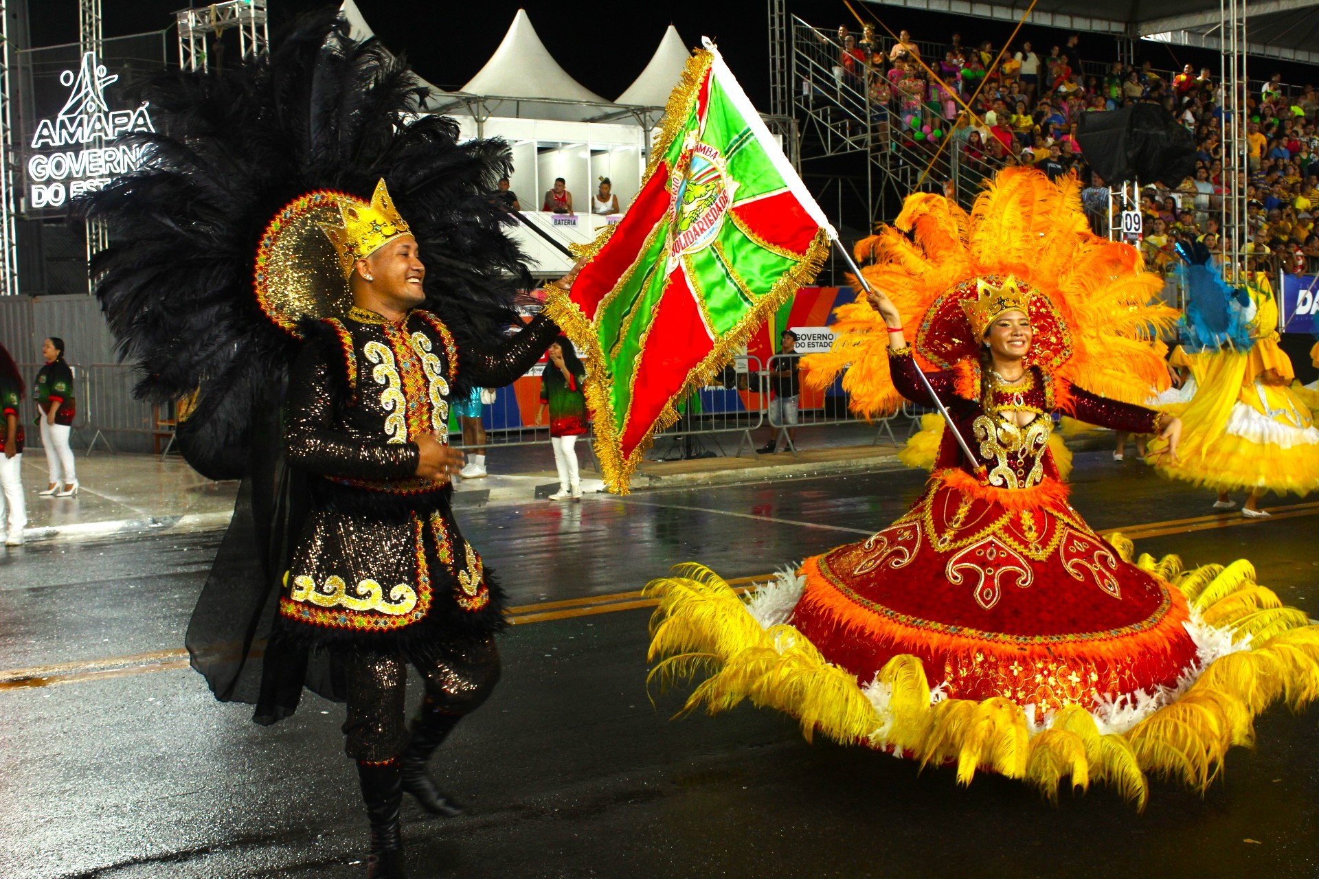 FOTOS: veja como foi o segundo dia de desfiles das escolas de samba do Amapá | Carnaval 2024 no ...