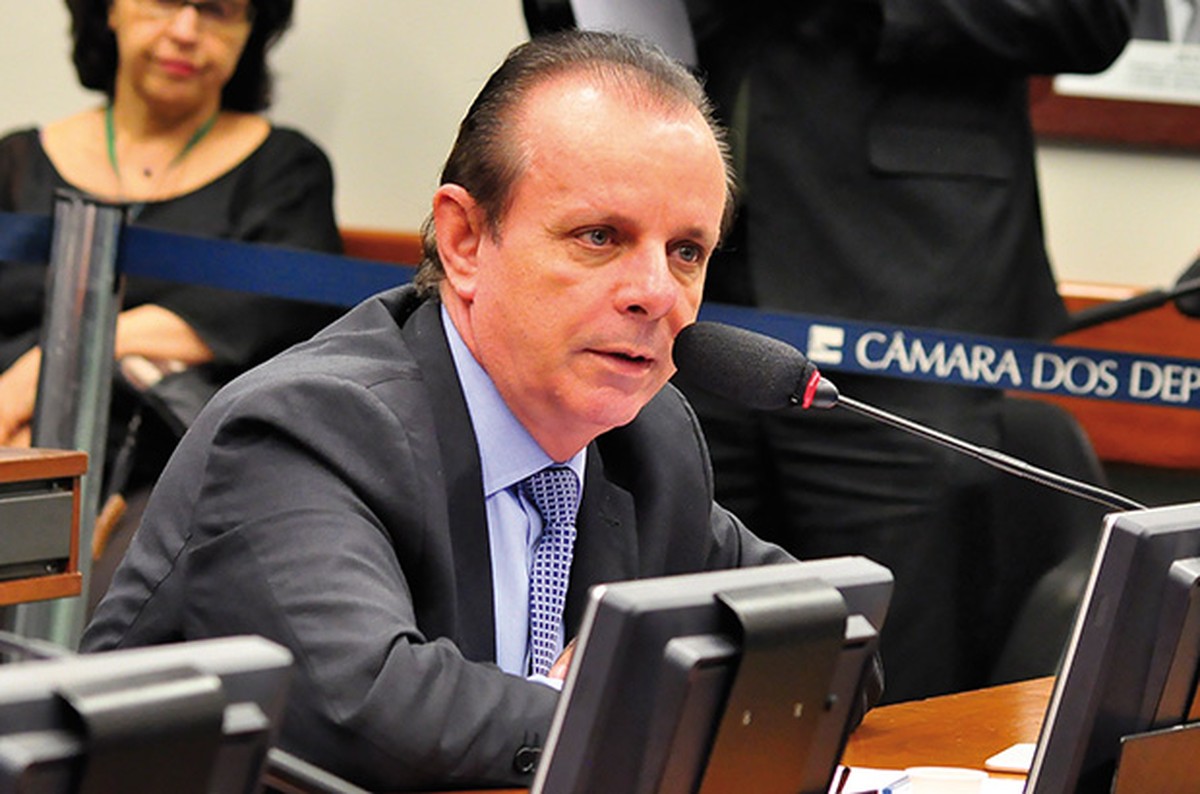 Casa que Justiça mandou demolir após construção de imóveis tornarem ...