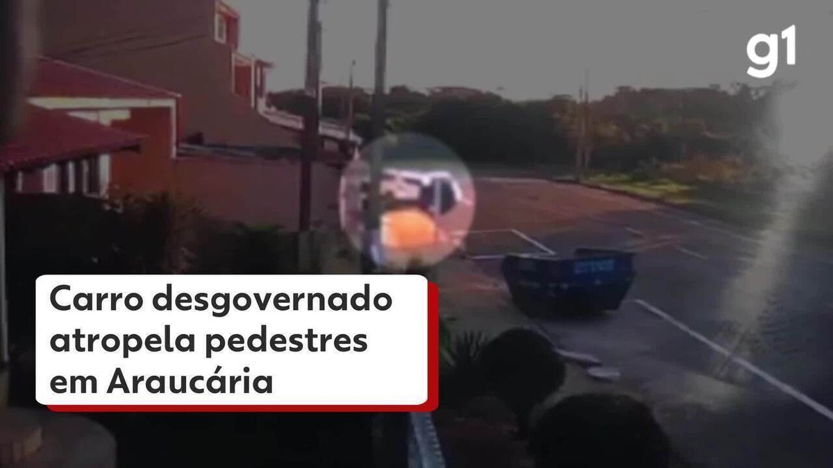 VÍDEO: Carro sem motorista desce ladeira e atropela duas mulheres em Araucária | Paraná | G1