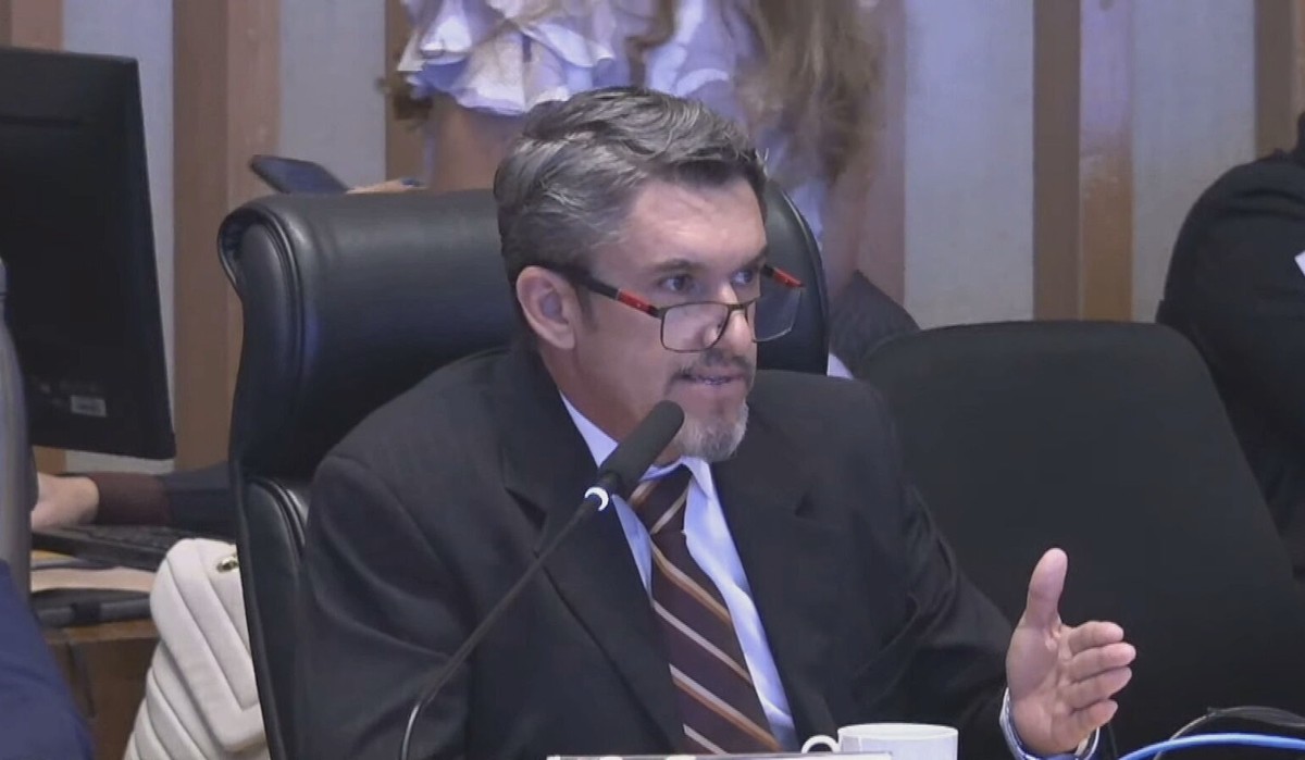 Bolsonarista que invadiu Congresso, em Brasília, no dia 8 de janeiro diz que só queria usar ...