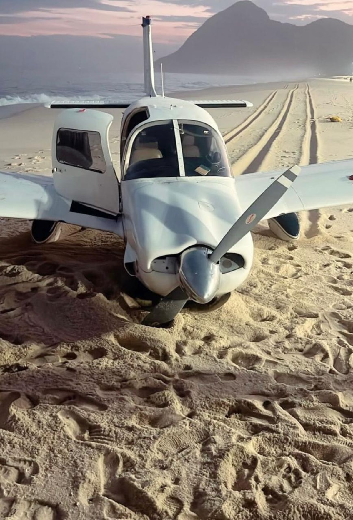'Um grande milagre', diz presidente da OAB-ES que estava em avião que ...
