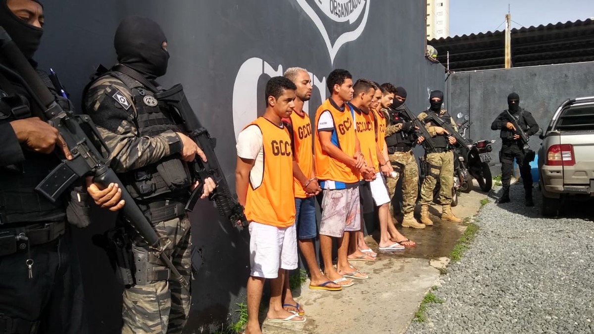Polícia Faz Operação Para Prender 11 Integrantes De Quadrilha Que