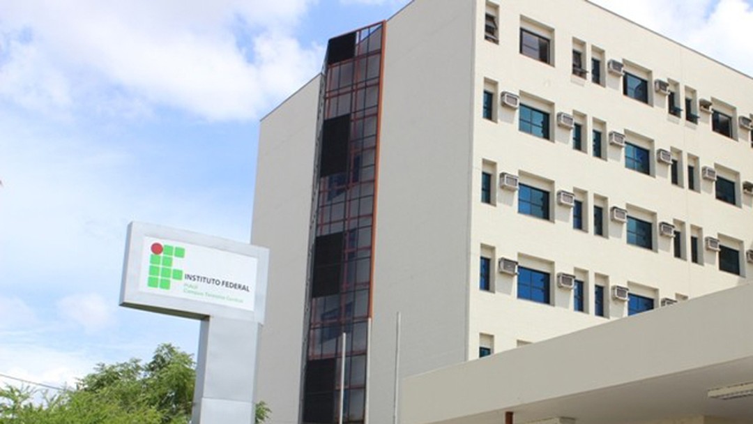 IFPI | Universidade | G1