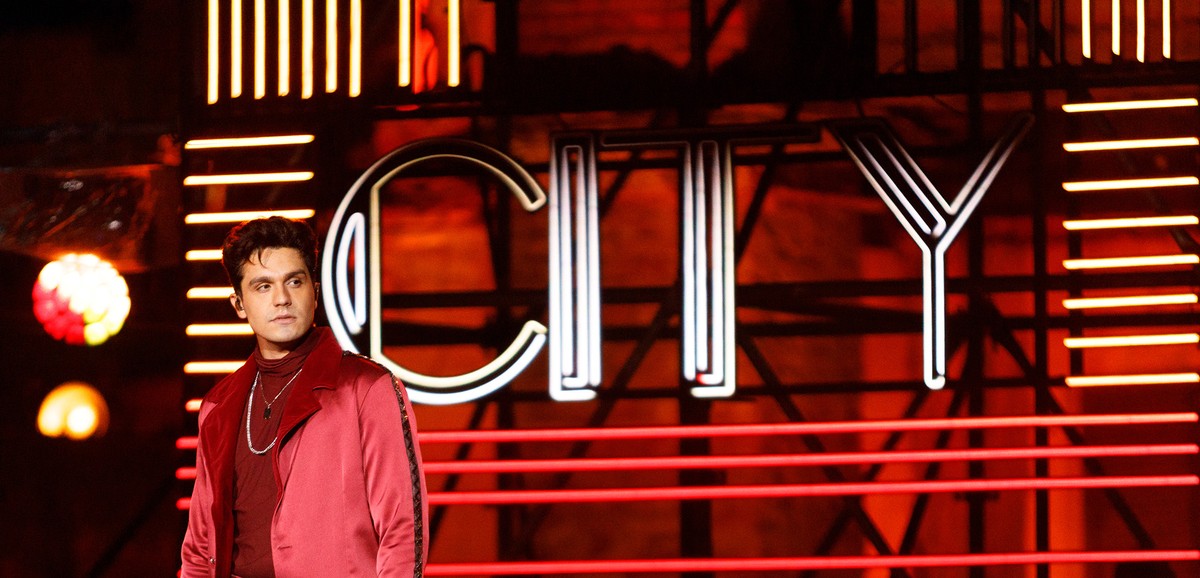 Luan Santana promove 'Perigo noturno' em EP que inclui música gravada ...