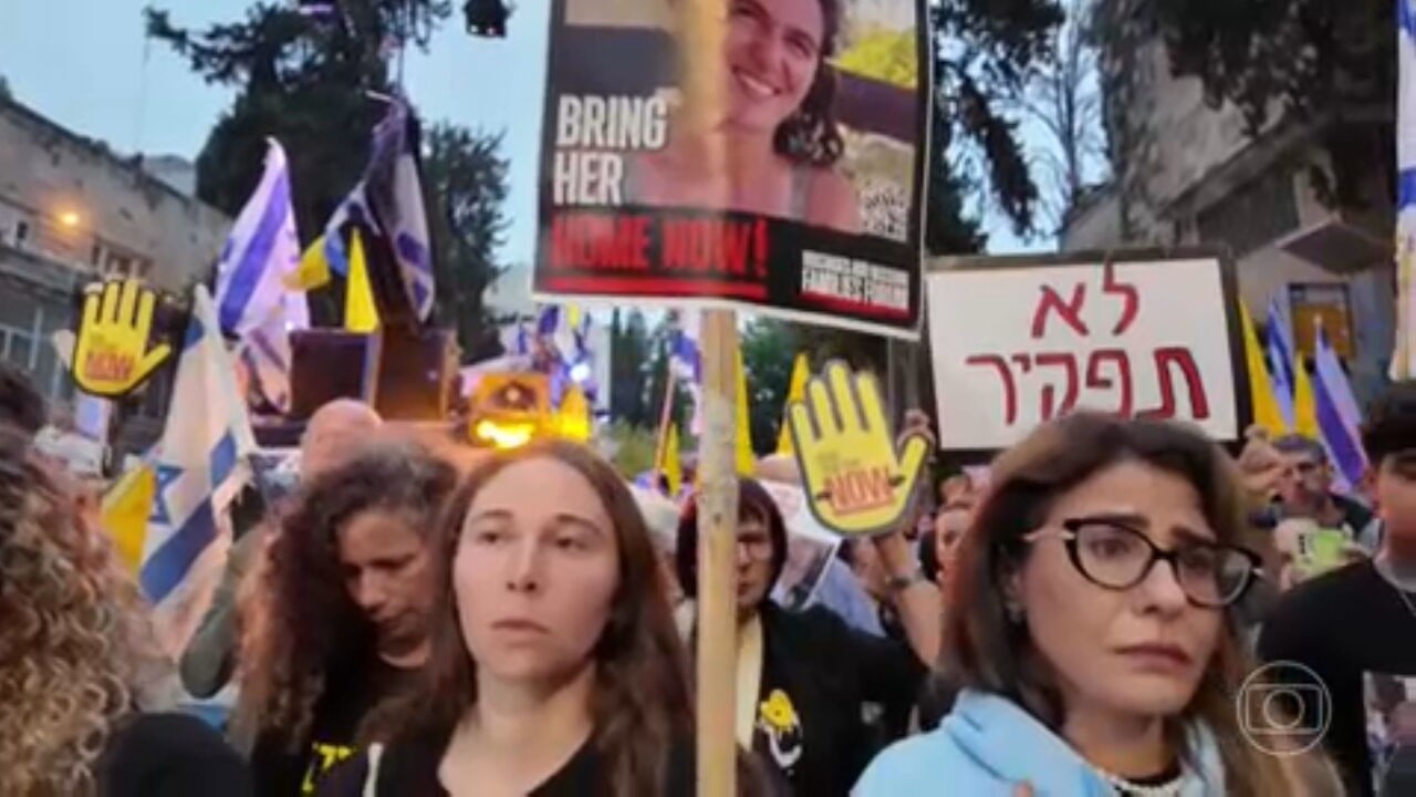 As1one, banda formada por israelenses e palestinos, quer ser o 'BTS do ...