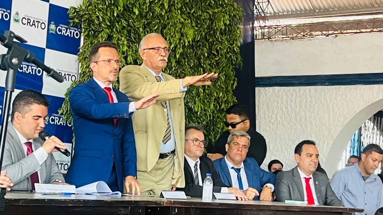 André Barreto toma posse como prefeito do Crato, no Ceará | G1