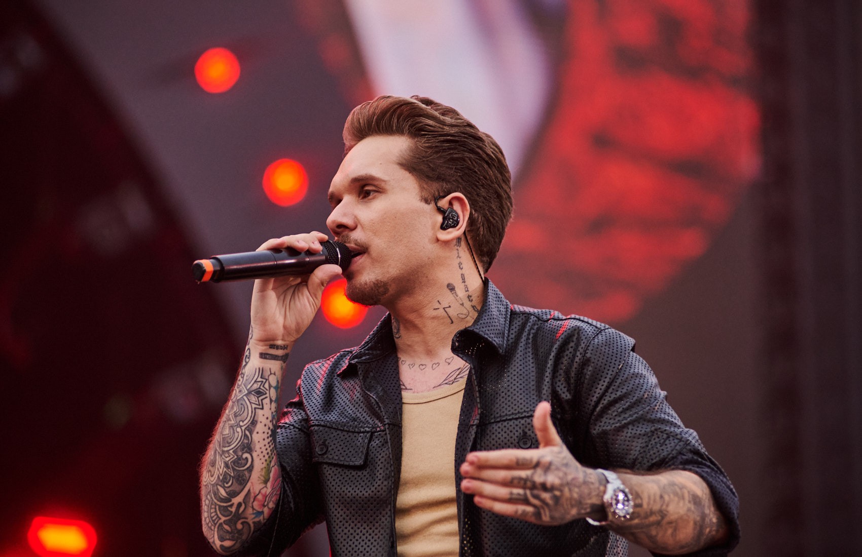 Felipe & Rodrigo amanhecem no palco do rodeio de Ribeirão Preto com ...