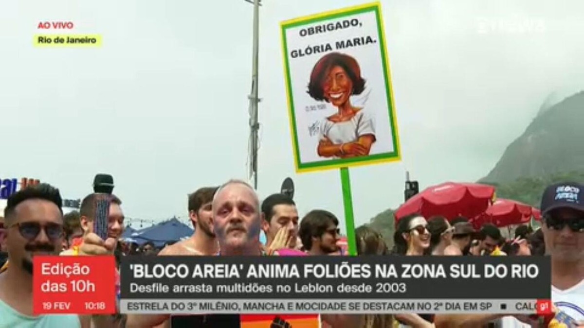 Folião faz homenagem a Glória Maria no Bloco Areia, no Leblon ...