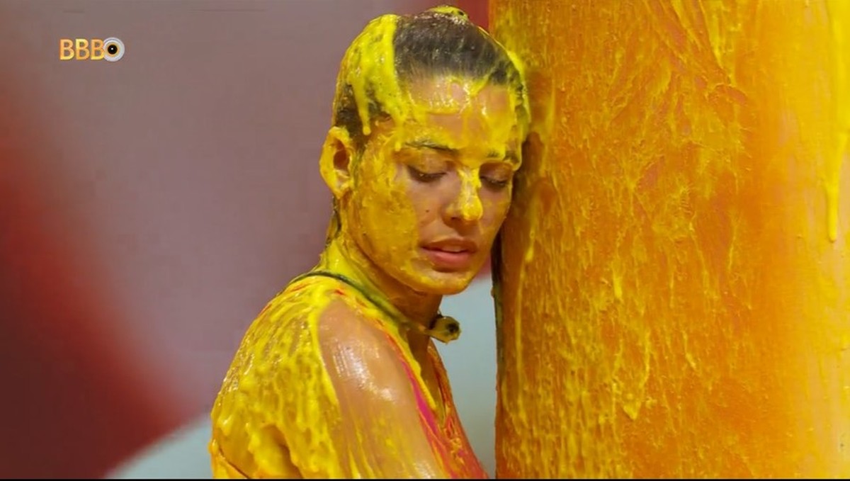 'BBB 24': Beatriz remporte l'épreuve de leader après presque 16 heures ...