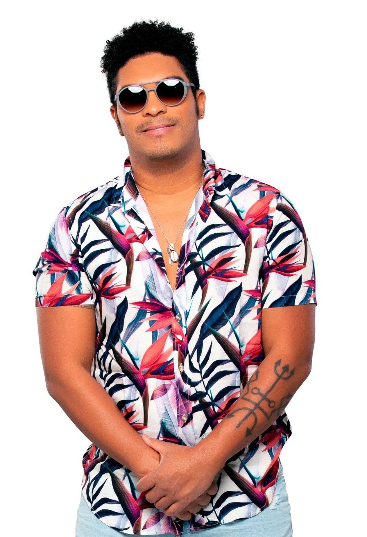 Cantor Denny Denan faz ensaios de verão em janeiro, no Pelourinho ...