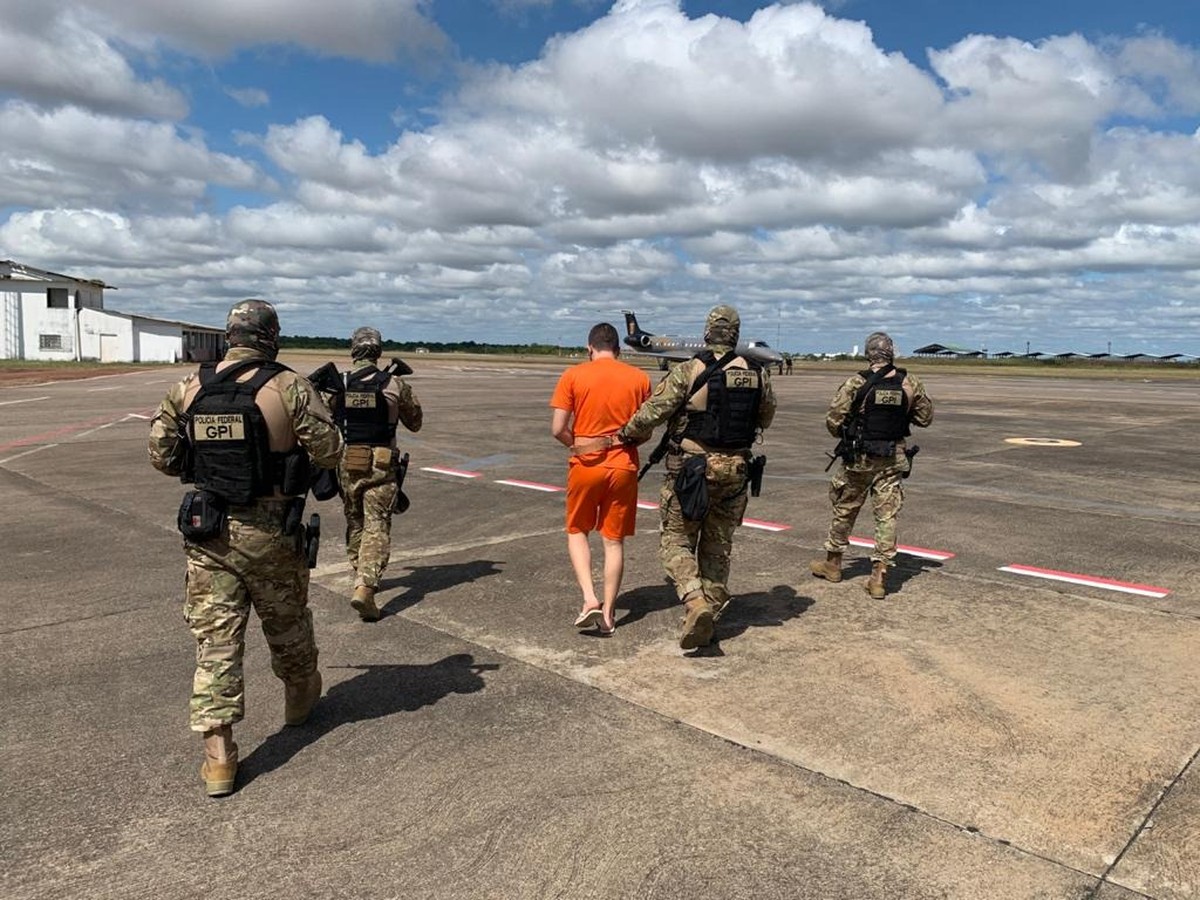 Venezuelano procurado pela Interpol é transferido de RR para presidio ...