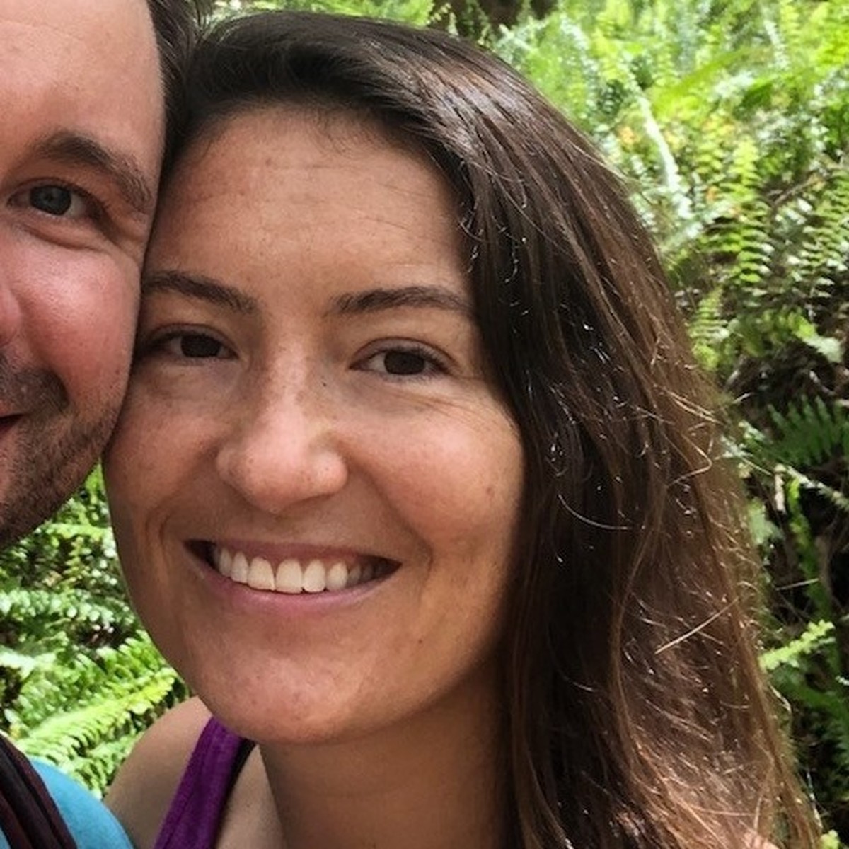 Instrutora de ioga é encontrada viva após 2 semanas perdida em floresta ...