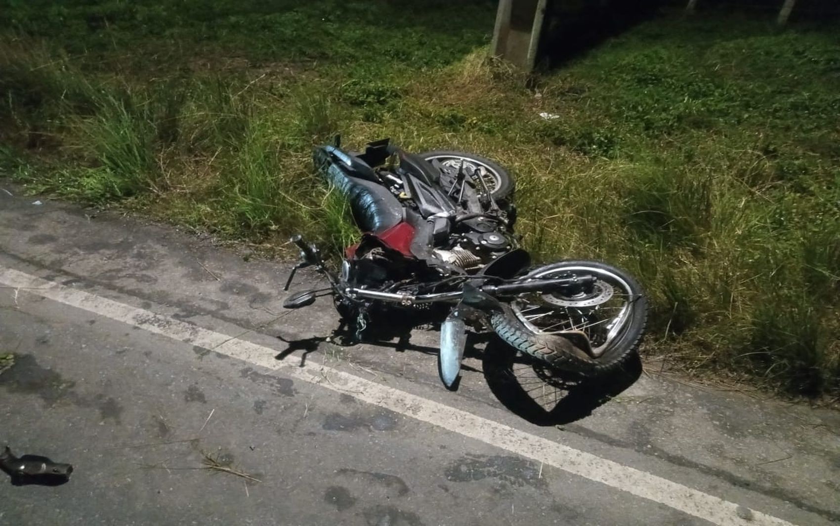 Motociclista morre após bater de frente com caminhão na rodovia SE-179