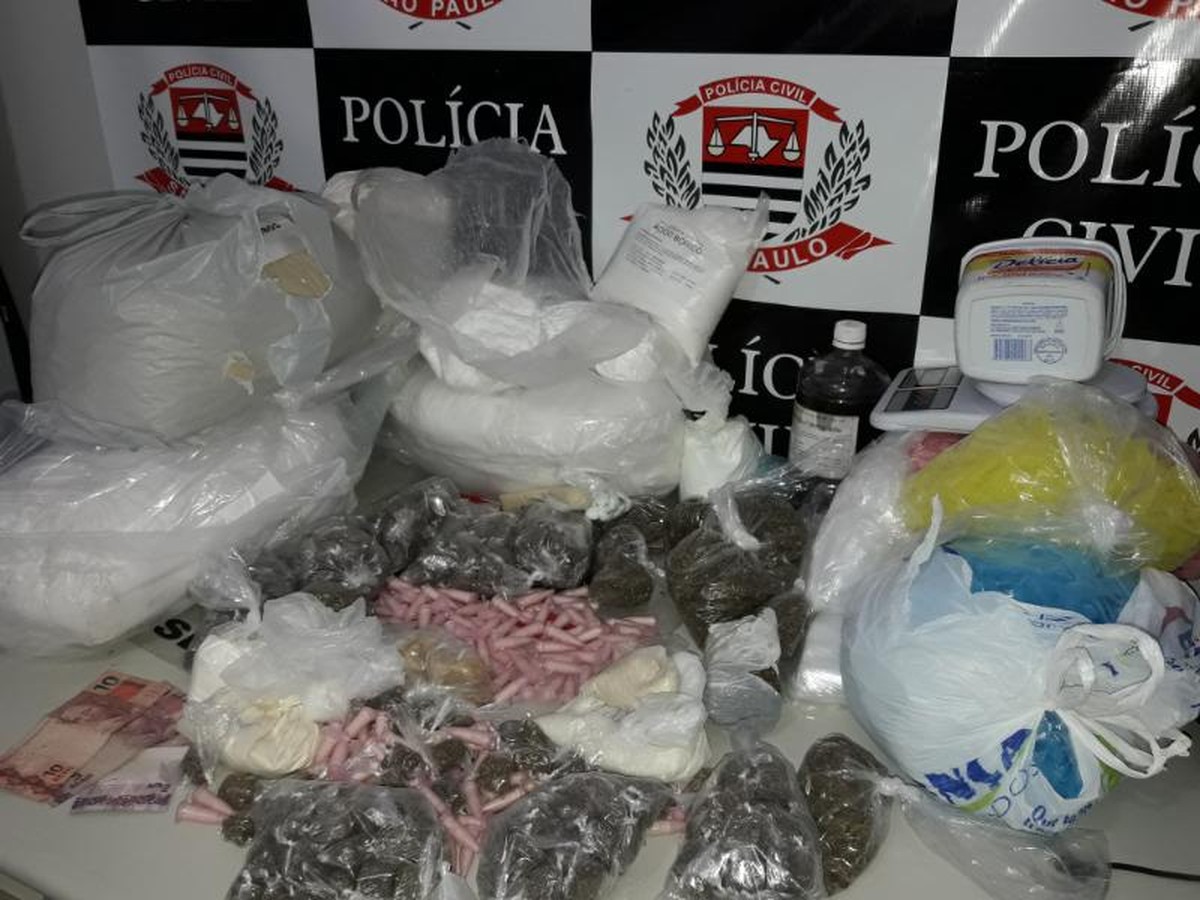 Adolescente é apreendido com variedade de drogas em Marília | Bauru e ...
