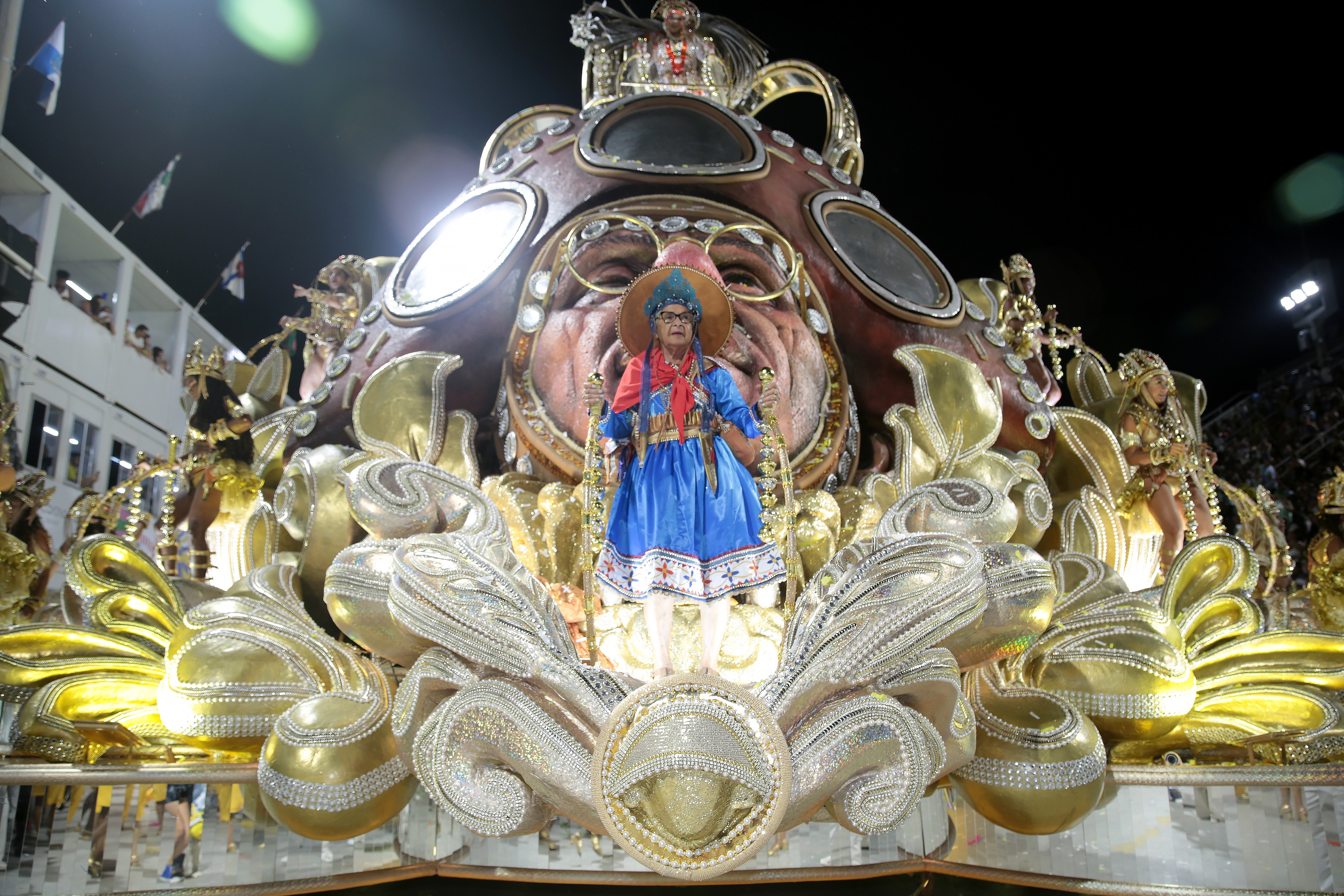 Imperatriz Leopoldinense é a campeã do carnaval 2023 do Rio, um ano ...