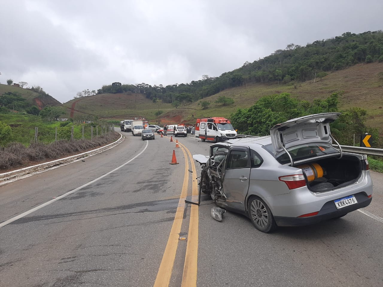 BR-458: acidente deixa um homem morto e três pessoas feridas | Vales de Minas Gerais | G1