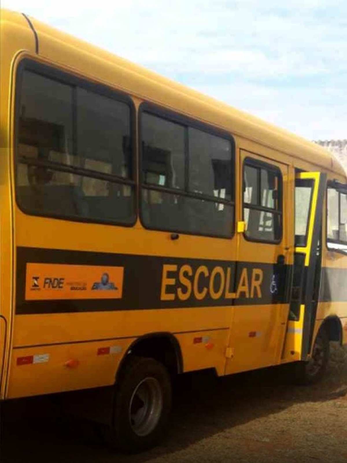 Criança Morre Atropelada Ao Descer De ônibus Escolar No Primeiro Dia De