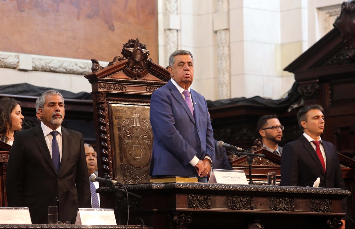 Deputado Jorge Picciani (PMDB) é reeleito para a presidência da Alerj ...