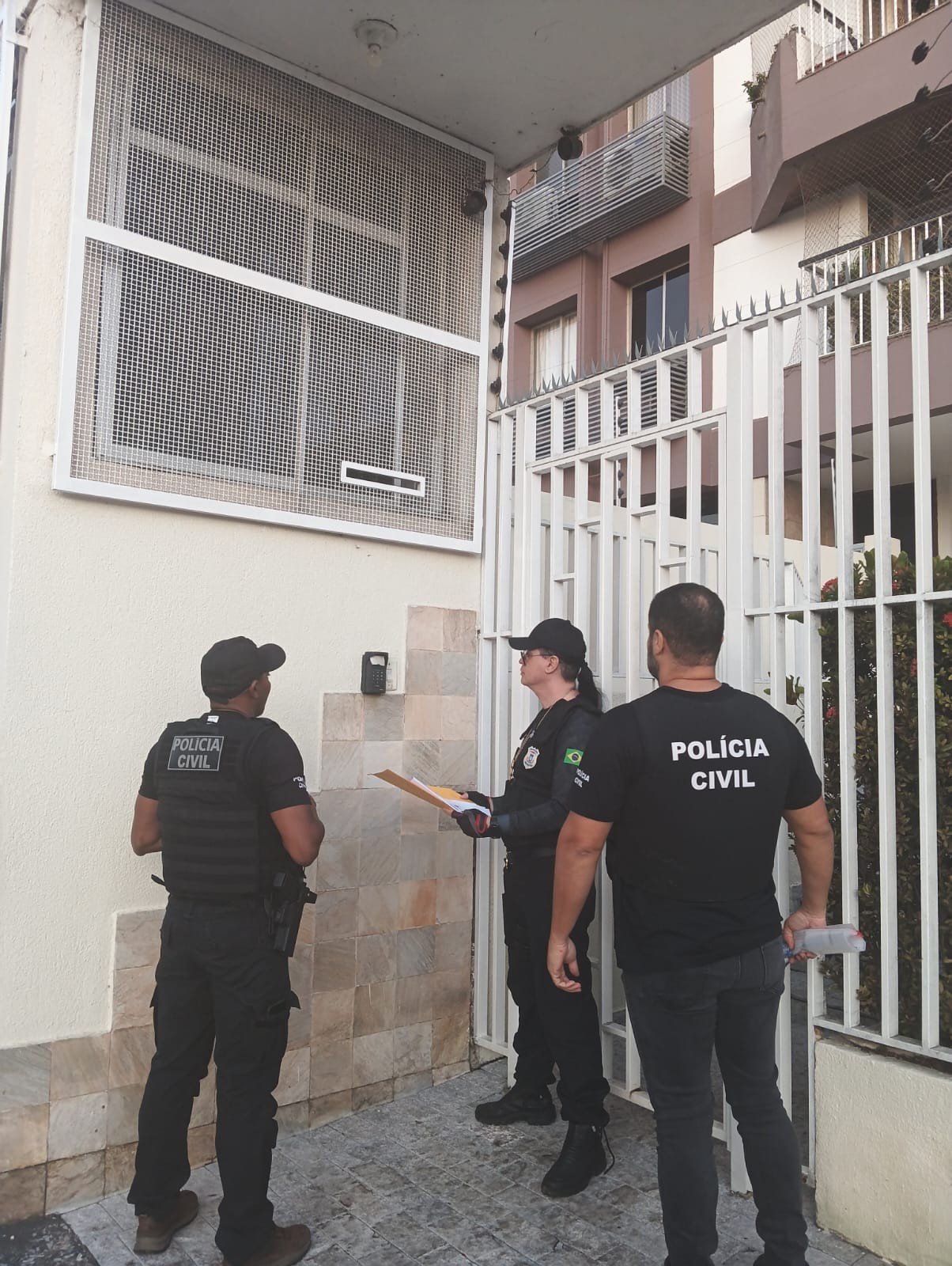 Megaoperação em MT cumpre 220 mandados por fraudes em contratos | G1