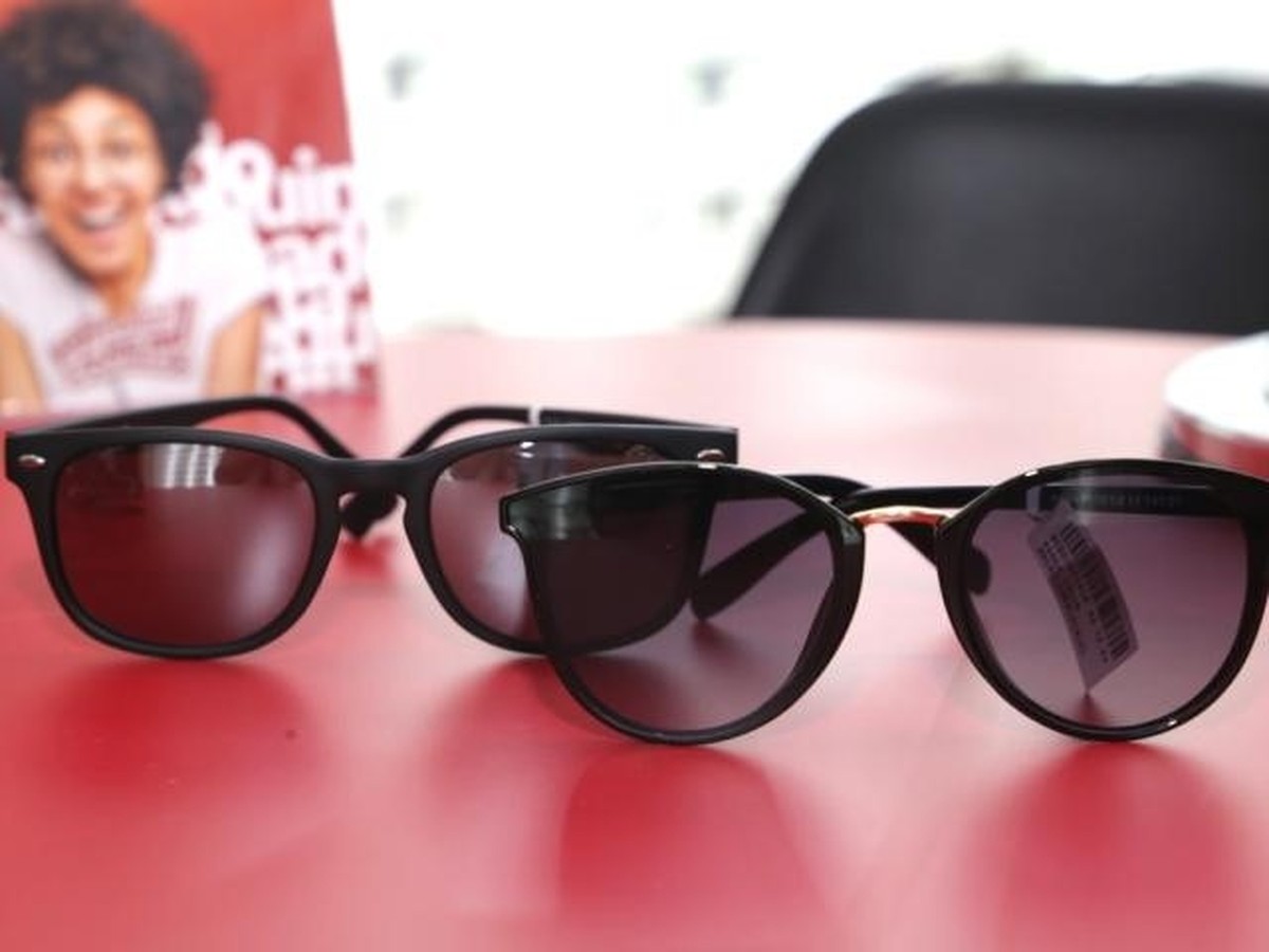 No Mercadão dos Óculos, namorado com sorte leva Ray-Ban de graça ...