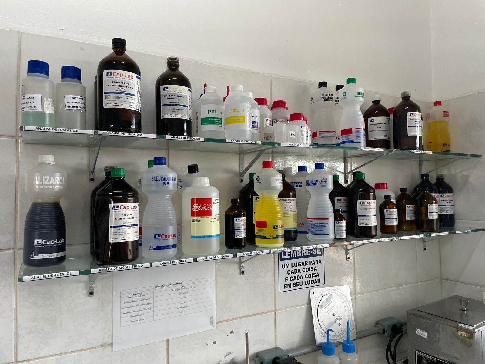 Empresa é autuada pela PF por utilizar produtos químicos controlados ...