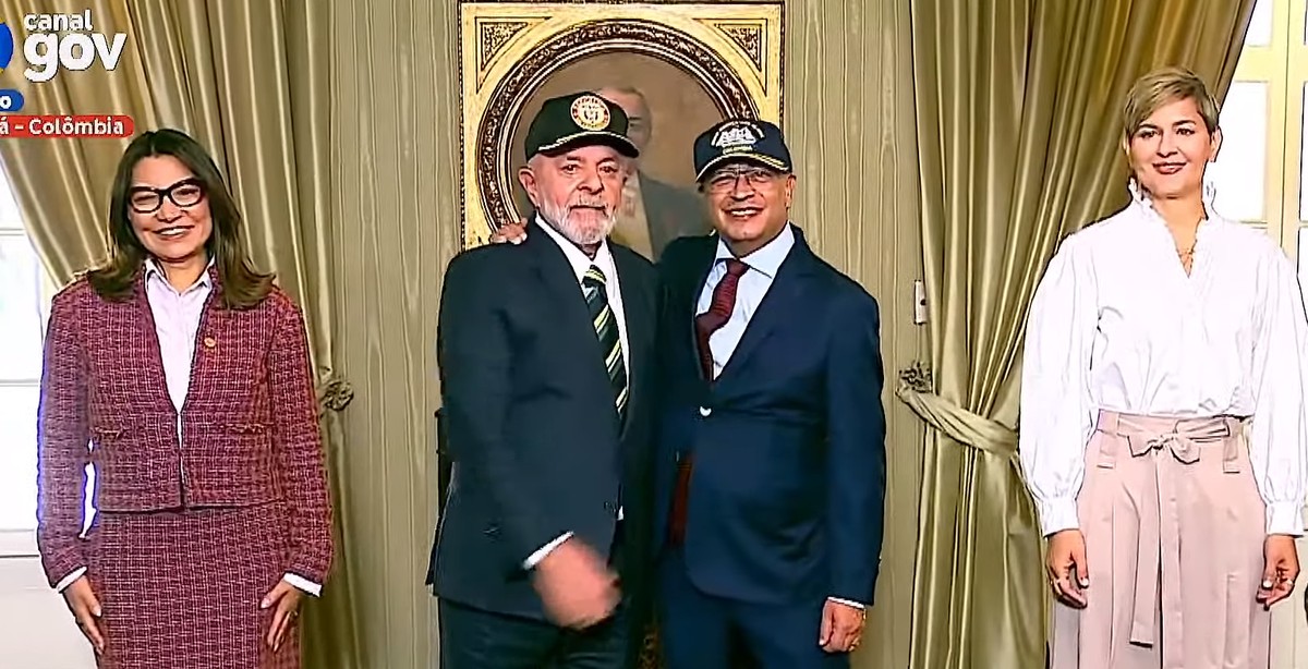 Lula almoça com presidente da Colômbia em visita oficial a Bogotá ...