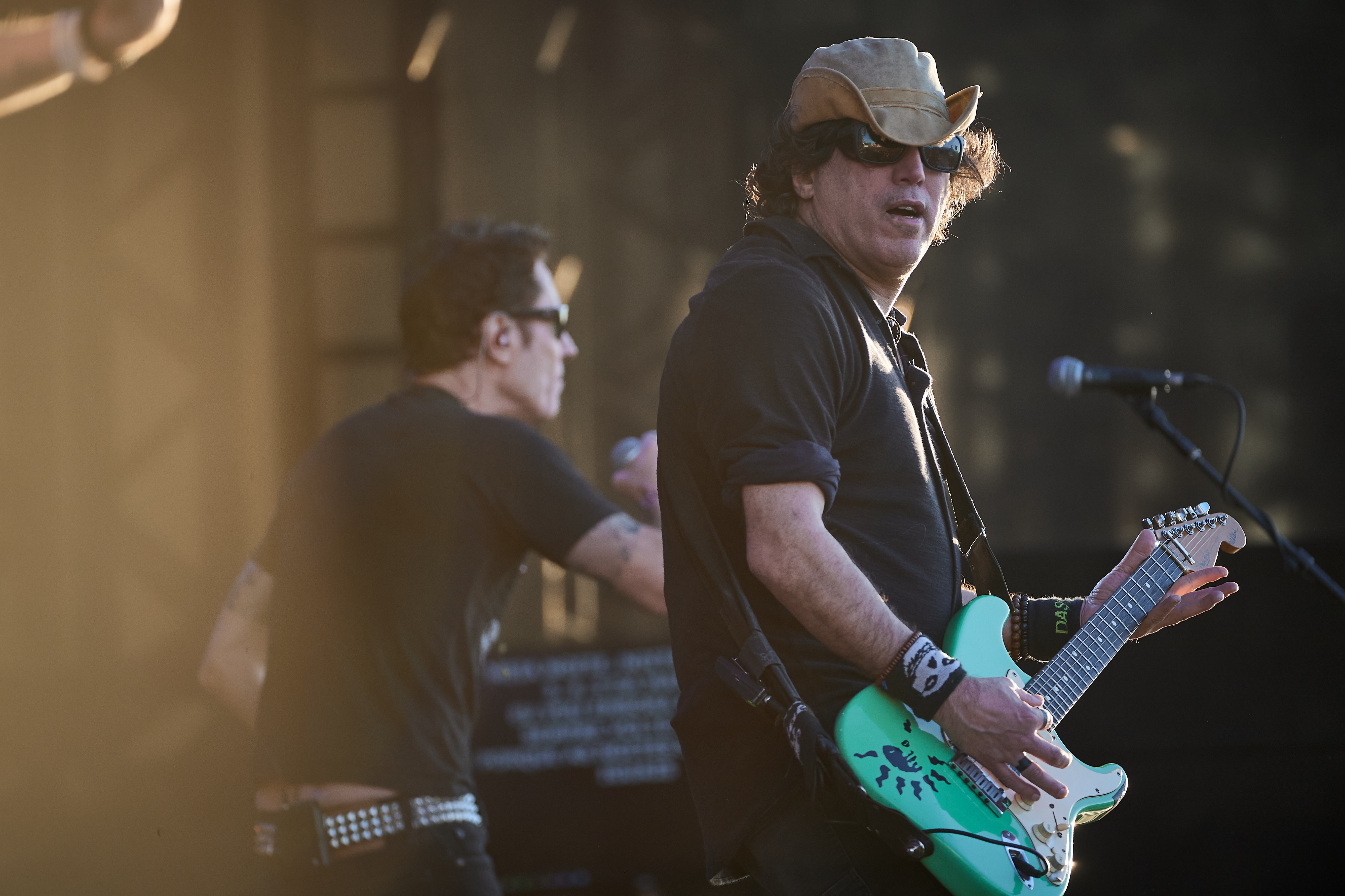 Palco João Rock: Pitty, Gilsons, BaianaSystem e CPM 22 levam energia e ...