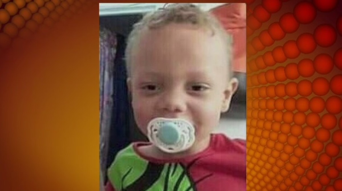 Criança De 3 Anos é Morta Espancada E Enterrada Pela Mãe E Padrasto Em