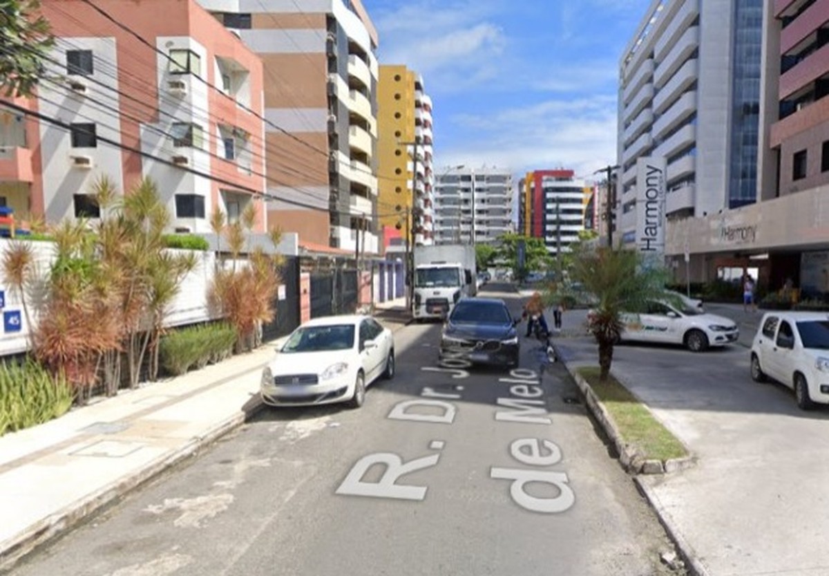 Sentido da Rua Dr. José Affonso de Mello, na Jatiúca, muda a partir de ...