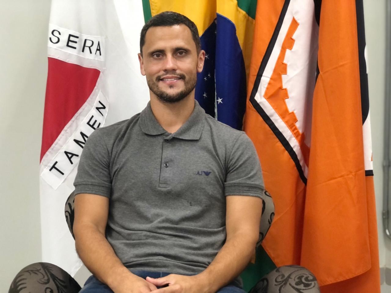 Gleidson Azevedo, do Novo, é reeleito prefeito de Divinópolis | G1