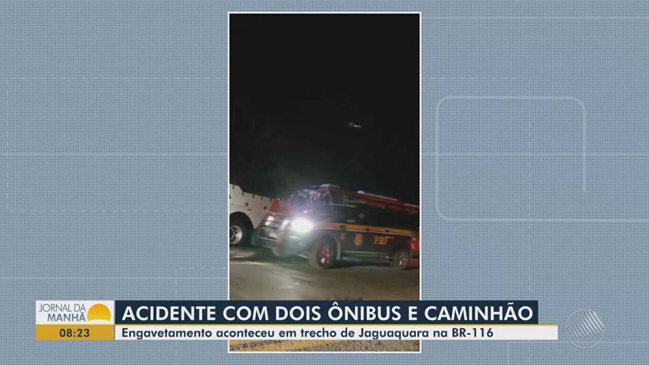 Engavetamento entre dois ônibus e caminhão deixa 16 pessoas feridas em rodovia na Bahia | Bahia | G1