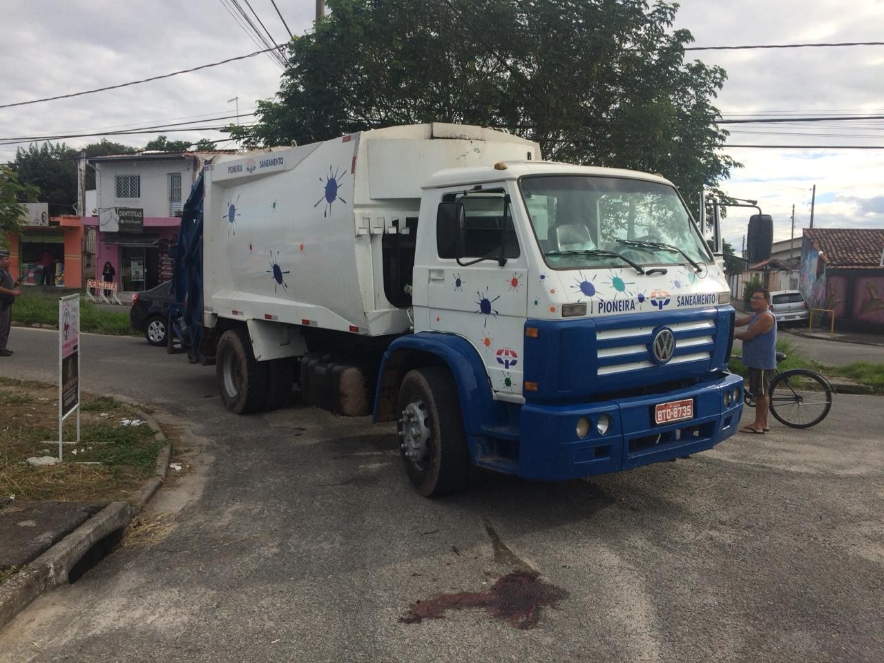 Morre coletor atropelado por caminhão de lixo em Pinda, SP | Vale do ...