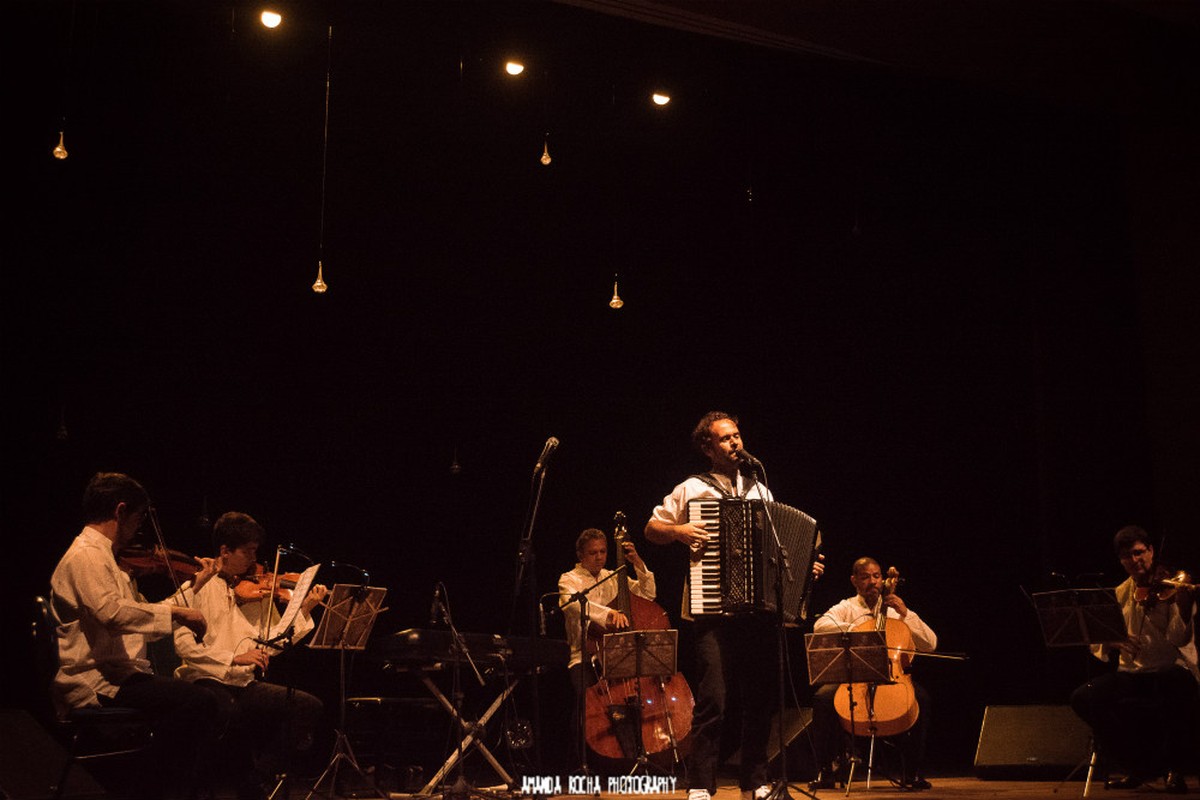 Recife recebe show que une Marcelo Jeneci ao Quinteto da Paraíba ...