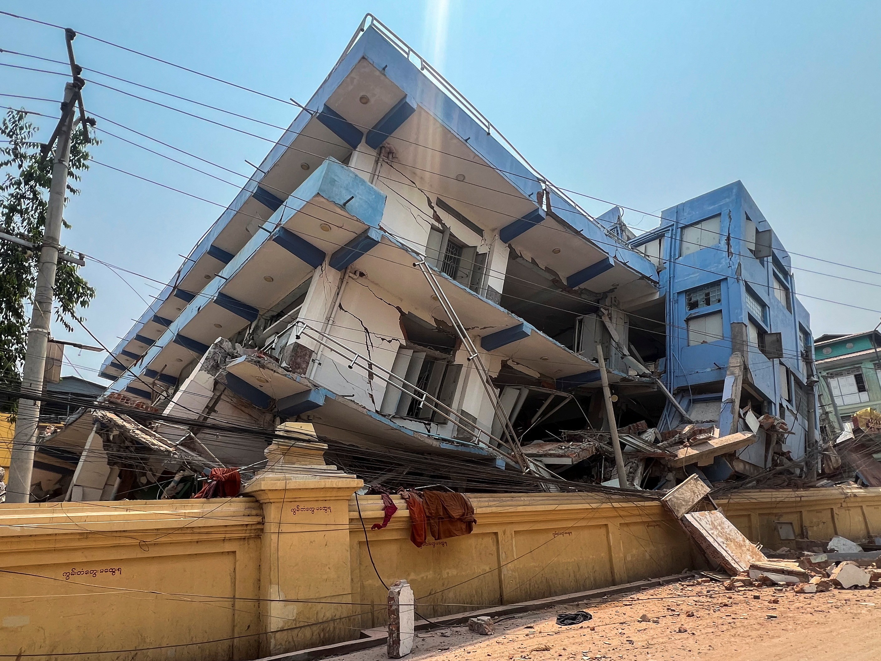 Terremoto em Mianmar: número de mortos chega a 1,7 mil | G1