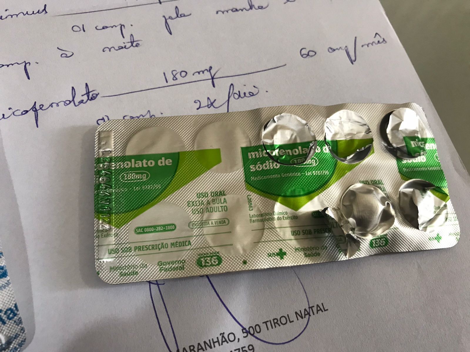 Famílias de pacientes reclamam de falta de medicamentos de alto custo ...