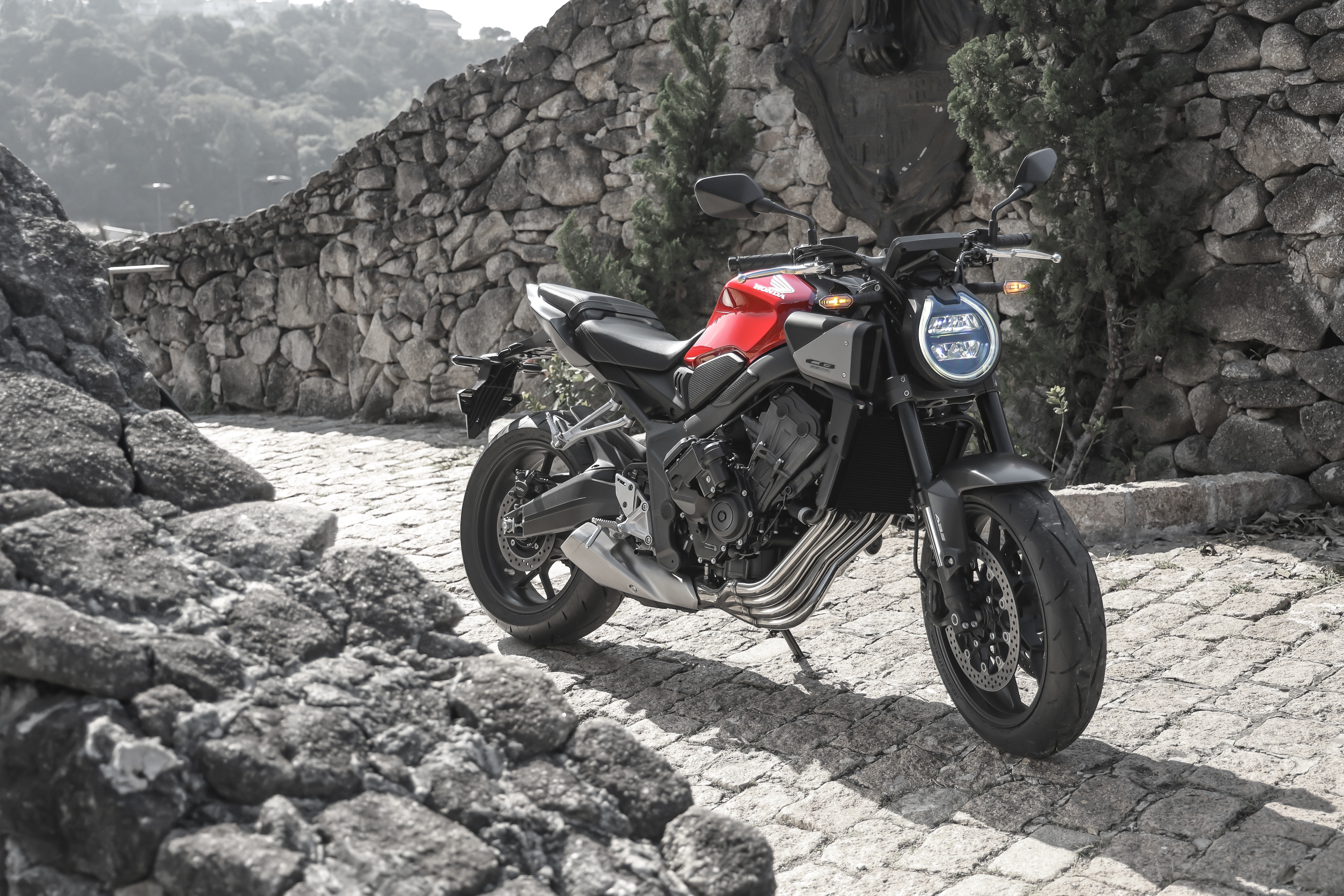 Honda CB 650R chega por R$ 58.270, com novo câmbio amigo dos iniciantes ...