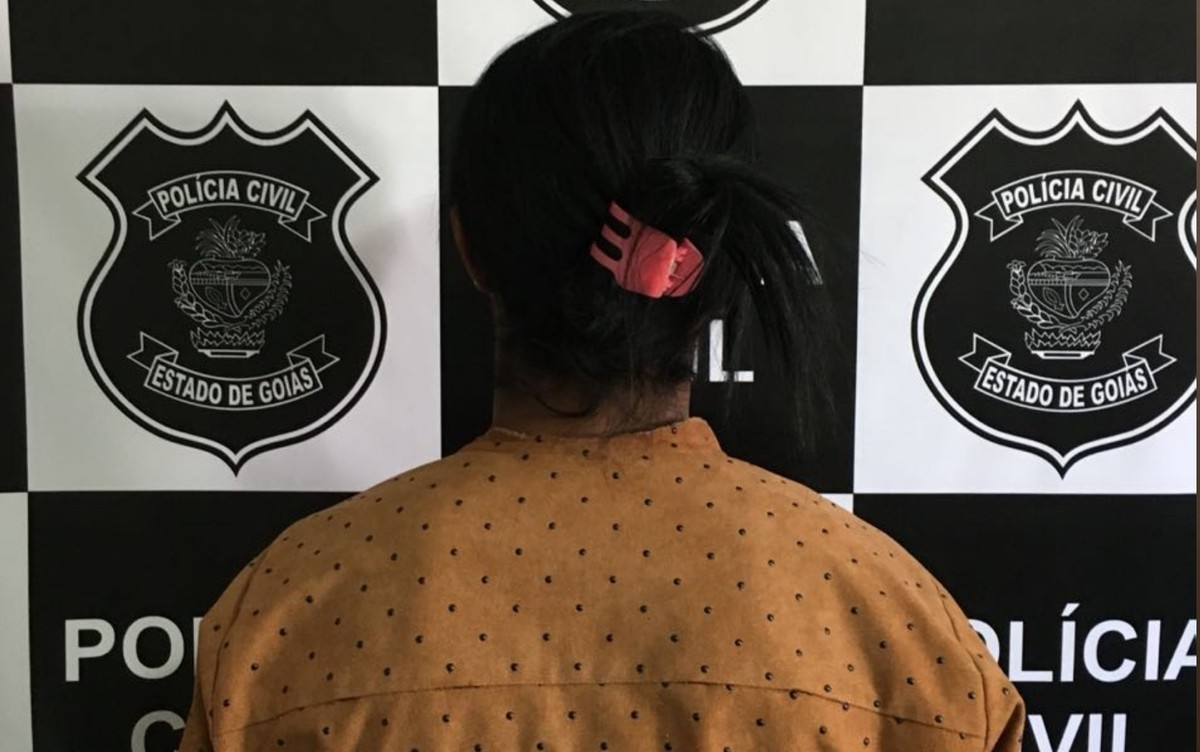 Mulher é Presa Suspeita De Torturar Abusar Sexualmente E Manter Em