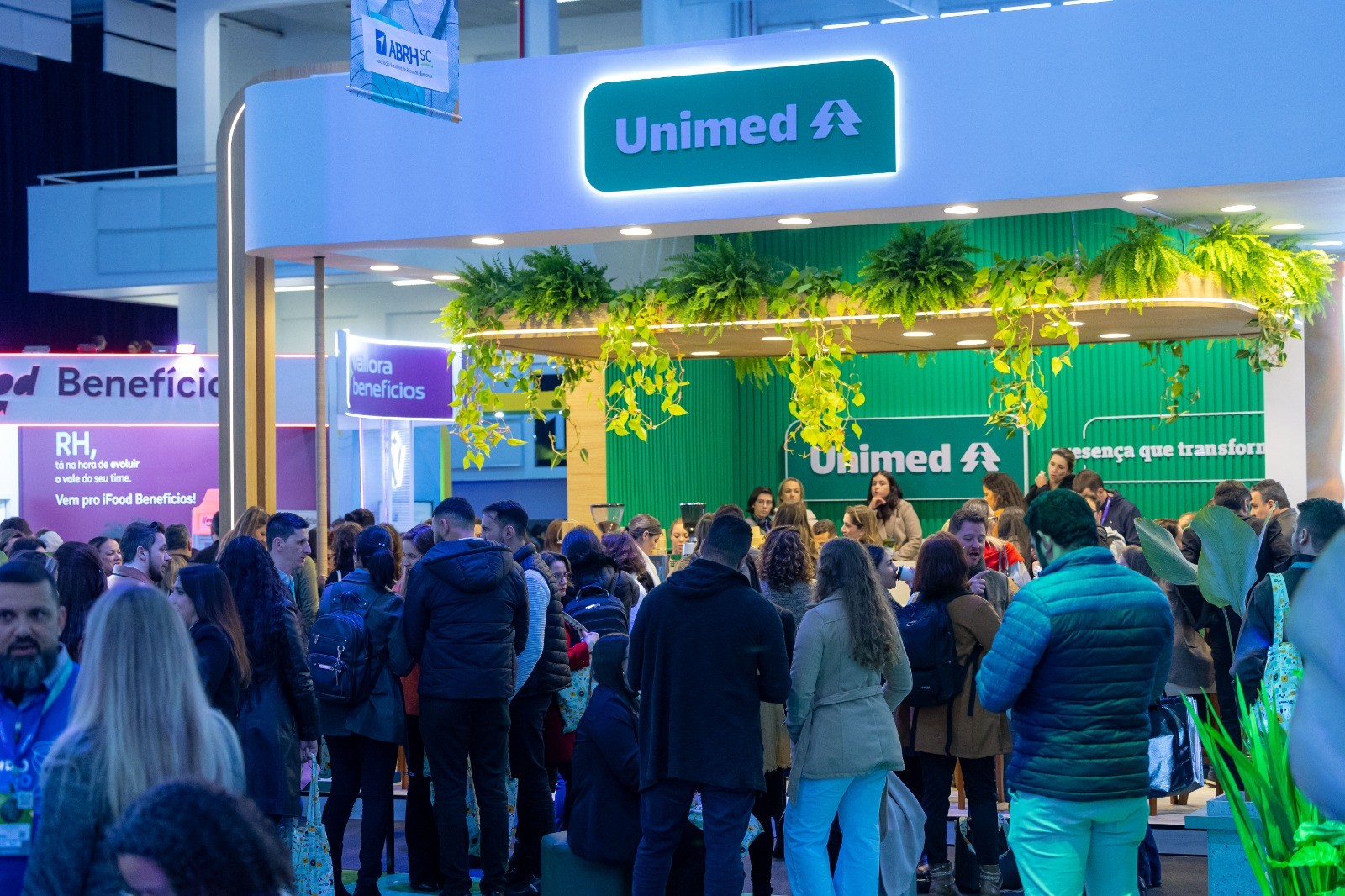 Unimed se aproxima dos RHs de empresas catarinenses | G1