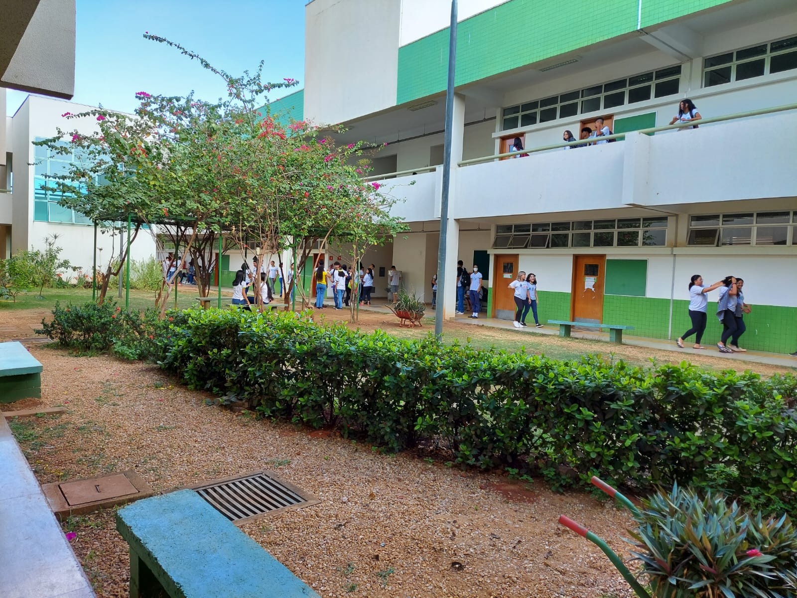 Fapto abre inscrições para seleção de mais de 20 professores; veja como ...