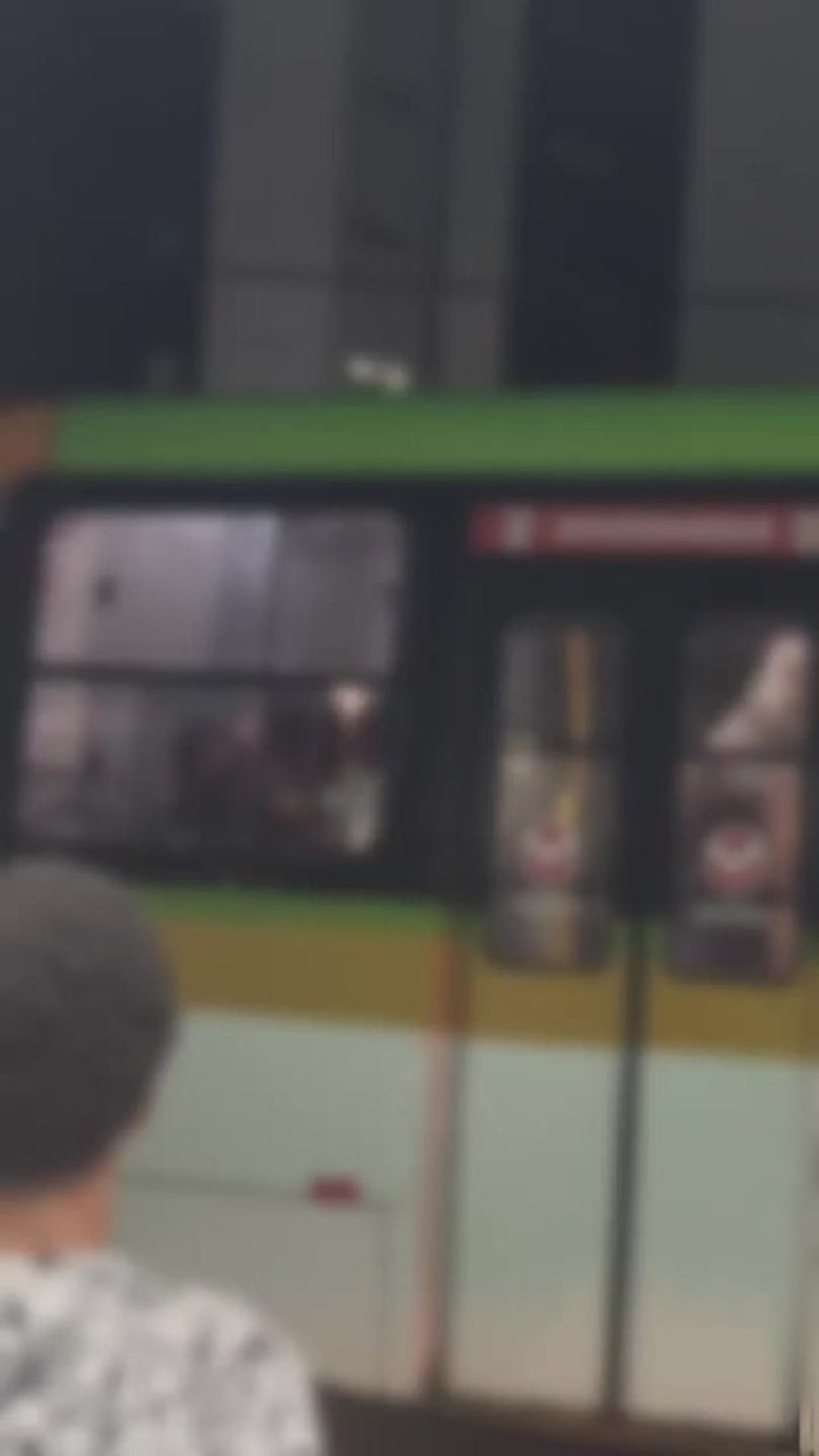 Motorista de ônibus é esfaqueado por passageiro após discussão por falta de pagamento da ...