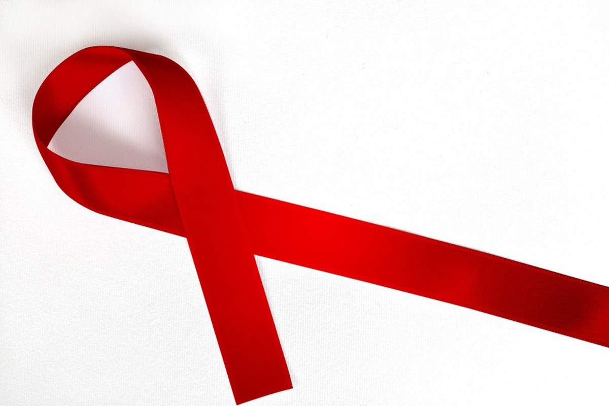 Dezembro Vermelho: Campanha para prevenir e diagnosticar HIV e Aids é ...