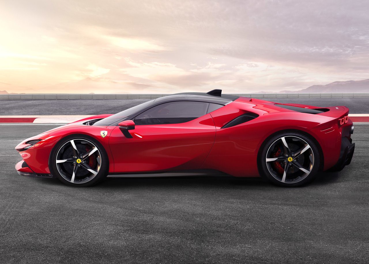 Nome de F1 e corpo com titânio: como é a Ferrari de R$ 4 milhões ...
