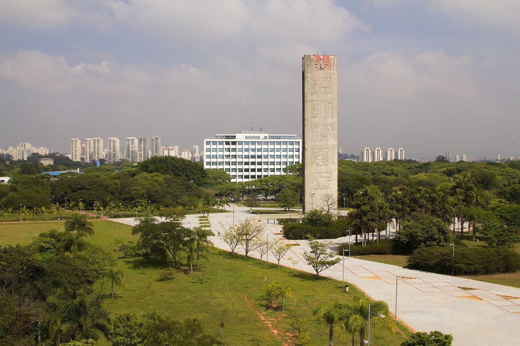 Festa do Livro da USP: descontos a partir de 50% | G1