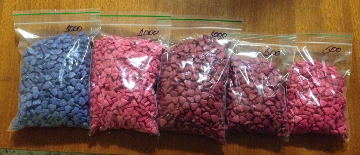 Casal é preso por vender ecstasy e LSD para o DF e 12 estados; entrega ...