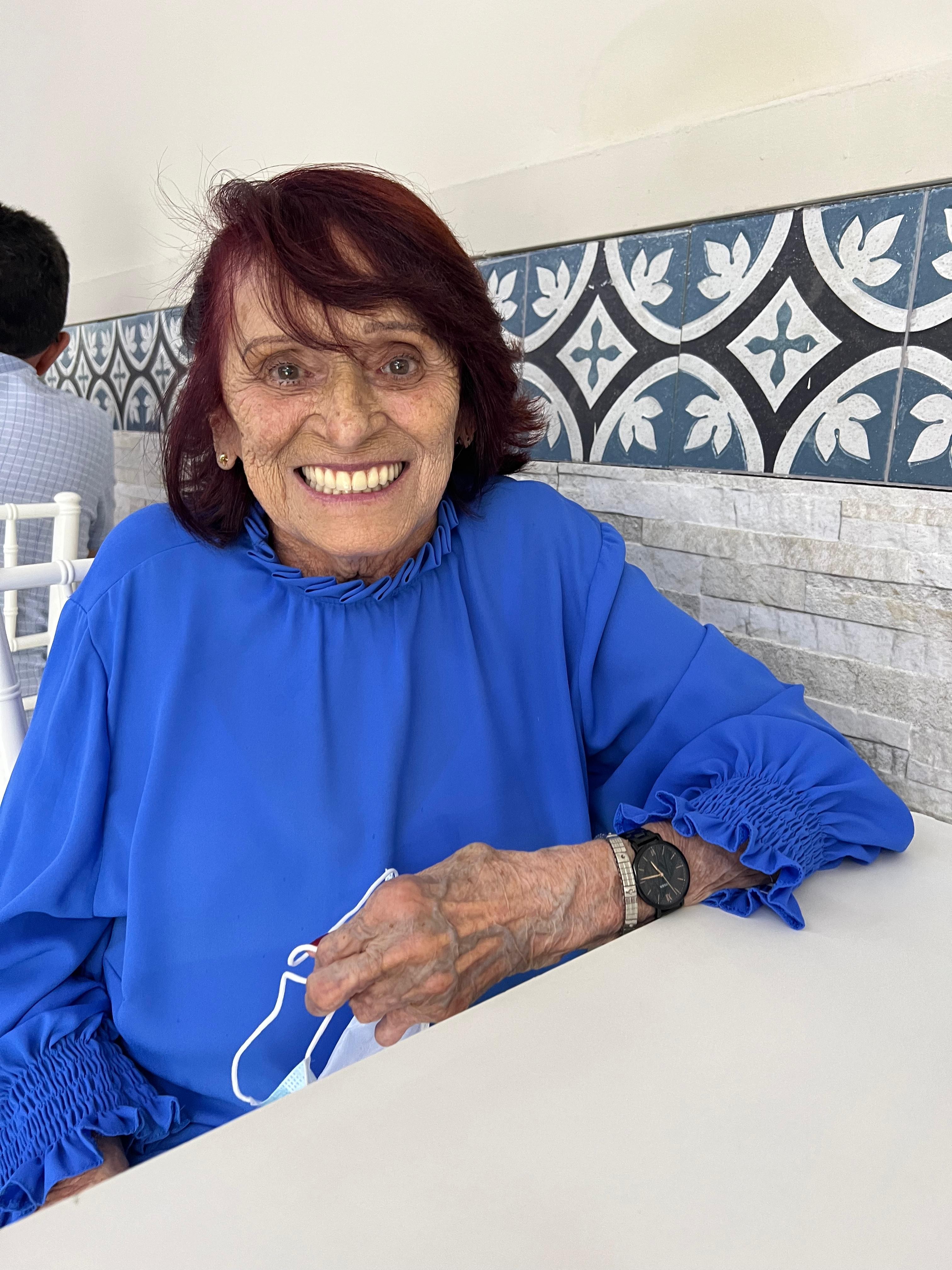 Locutora e radialista Ana Paula Oliveira morre aos 76 anos, em João ...